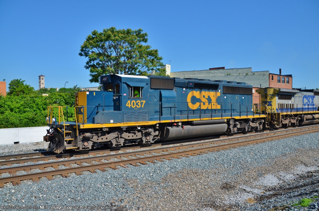 CSX 4037